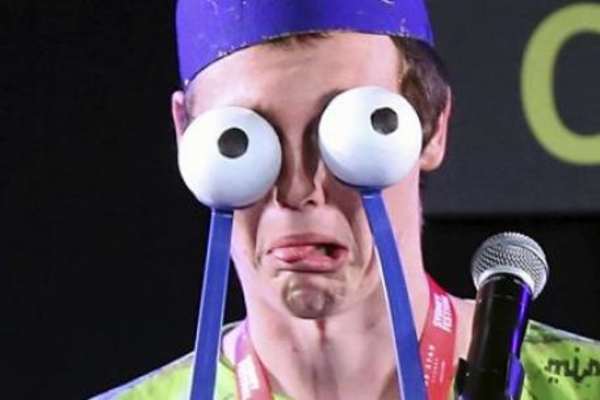 Sydney Festival 2016: Invisible Dot Cabaret wobbles between Josie Long ...