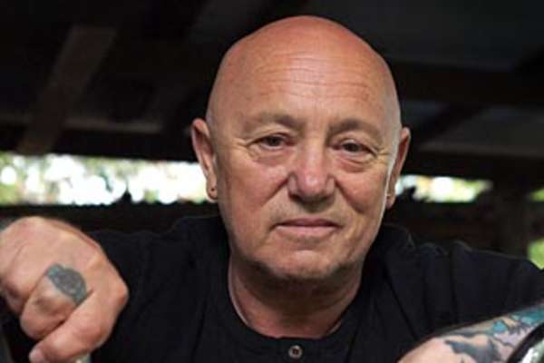 Angry Anderson enters Coalition battle