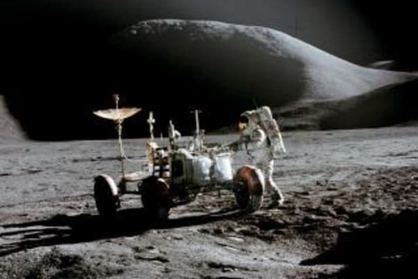 9/11, Moon landings, JFK assassination: conspiracy theories follow a ...