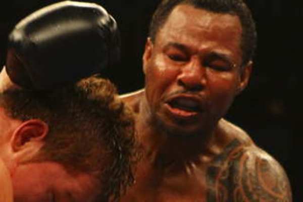 Shane Mosley's father says US officials will ensure 'level playing ...