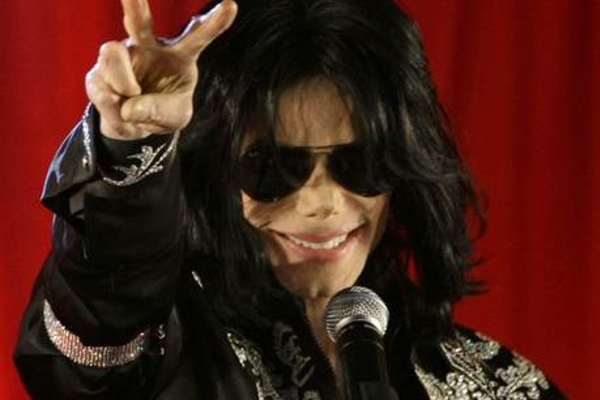 Michael Jackson's lips were tattooed pink, autopsy reveals
