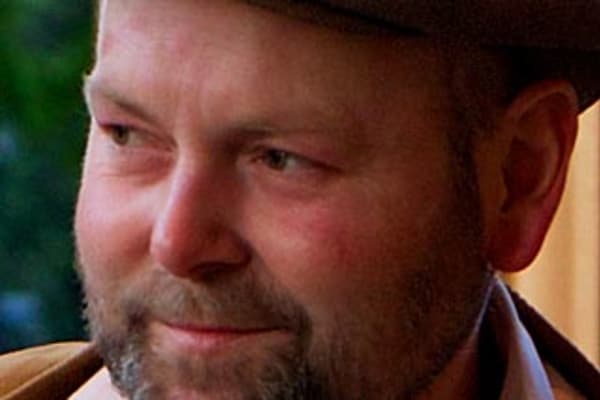 Archibald winner Adam Cullen dies aged 47