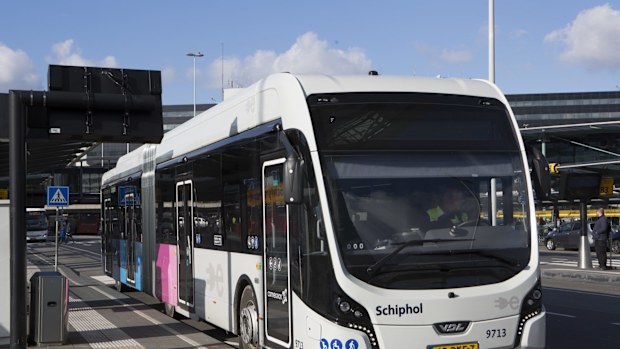 Transdev trials hydrogen buses