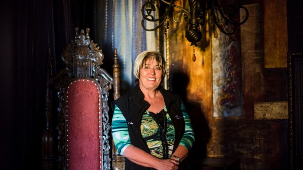 Alan Bond's painting proves to be dud investment for brothel madam