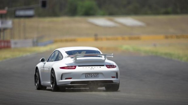 Lessons in speed with the Porsche 911 GT3