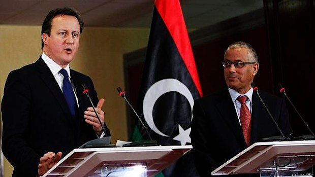Cameron meets revolutionaries in Tripoli walkabout