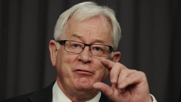 Andrew Robb demands US tear down barriers or no TPP deal