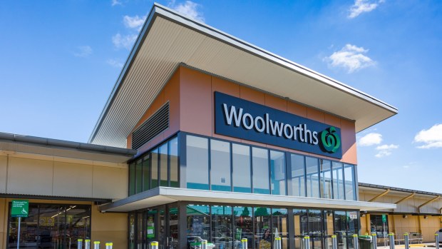 Victorian family buys Tamworth Woolworths for $38m