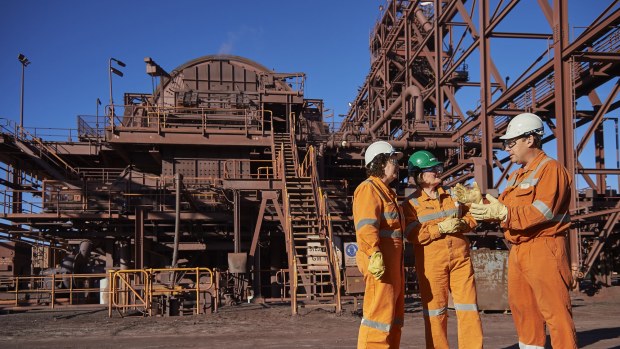 BHP Billiton gold output hits 14-year high as price surges