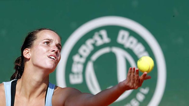 Jarmila digs deep to solve problem like Maria and advance with Stosur