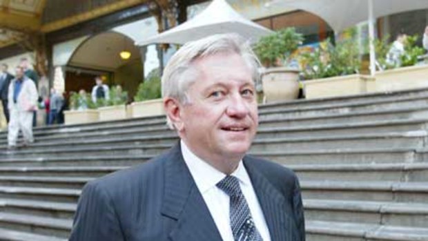 Sydney Water worker struck $200,000 deal, ICAC told