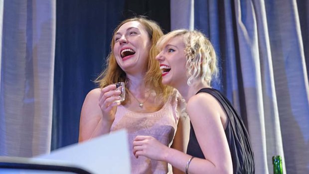 Review Sweet Nothings: Lovely play with a couple of hiccups