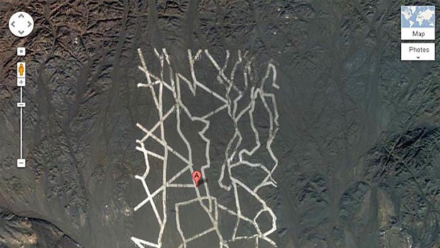 Mysterious Google Earth desert pattern theories evolve