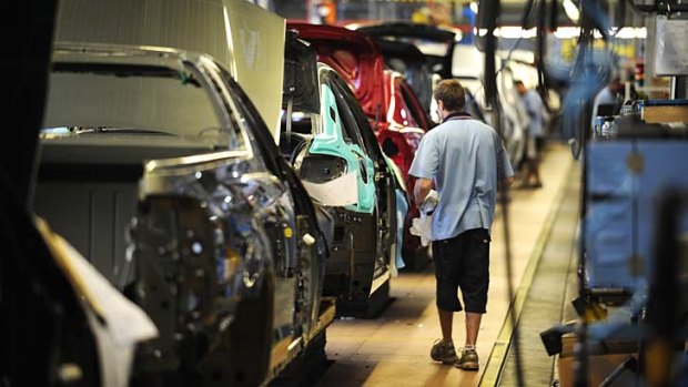 Holden workers to tell Canberra politicians of car industry fears