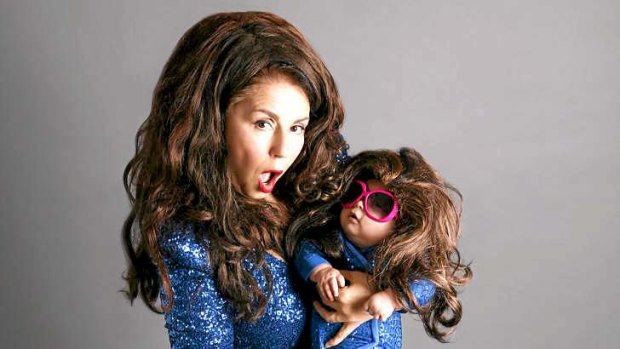 Effie is back and she's looking for love