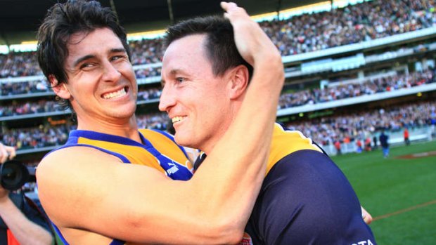 Emotional farewell for Eagles retiree Andrew Embley