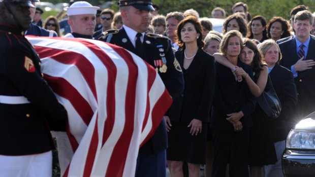 Crowds pour into street to bid Kennedy farewell