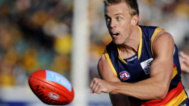 Nathan van Berlo named Crows captain