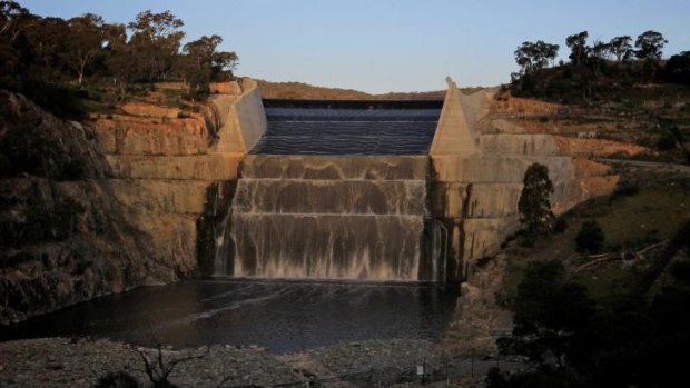 Googong Dam loses close to 10,000 megalitres of drinking water since April