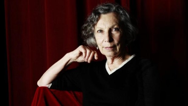 Anna Volska returns to stage after 10 years