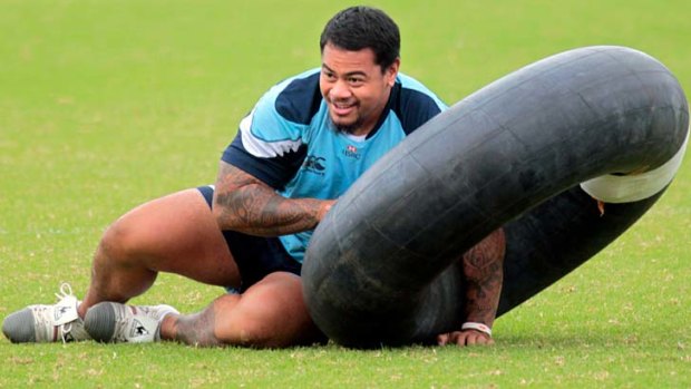 Waratahs hooker Ulugia signs for Clermont