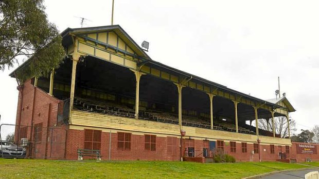 Saints in line to go marching back to Junction Oval after AFL brokers ...