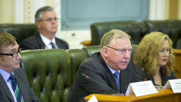 Seeney makes bid to jump to federal seat of Wide Bay