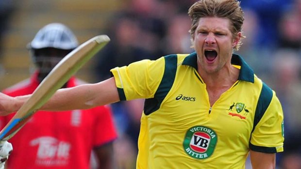 Shane Watson injured as Australia fall in record-breaking one-dayer