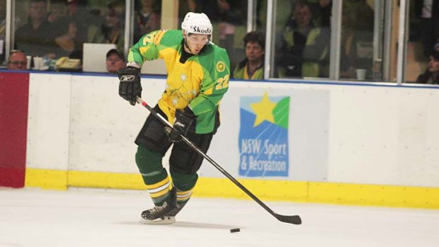 Ice hockey stars go head to head