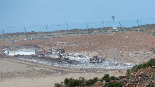 The dirty fight over Melbourne's giant rubbish tip, Ravenhall