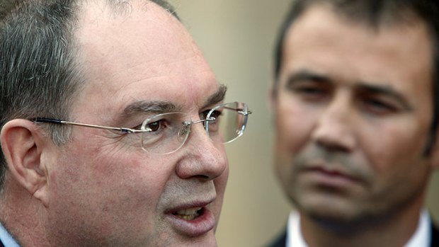 'Get working': Eric Ripper cracks the whip