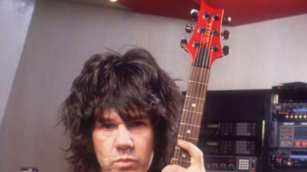 Thin Lizzy guitarist Gary Moore found dead