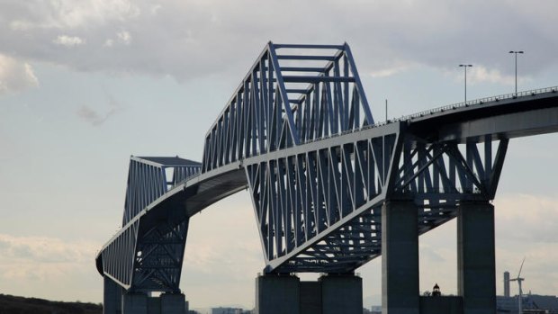 Dinosaur Bridge brings Japan traffic up to speed