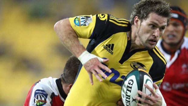 Hurricanes confirm Cory Jane's return