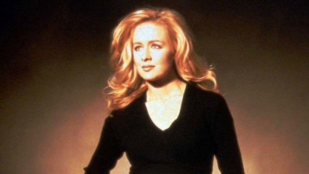 Singer Mindy McCready dead at 37
