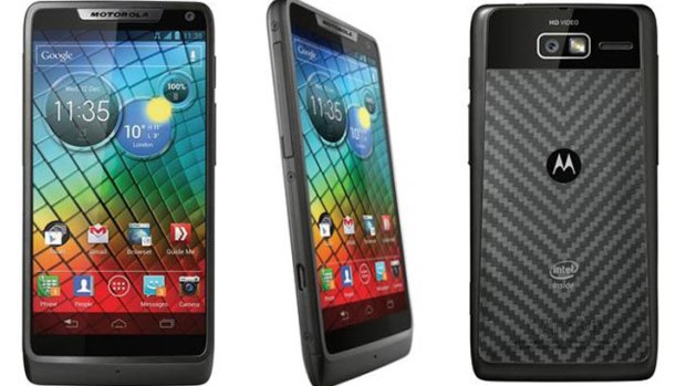 Motorola launches Intel-powered smartphone