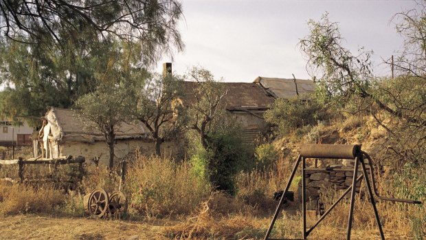 Andamooka, South Australia: Travel guide and things to do