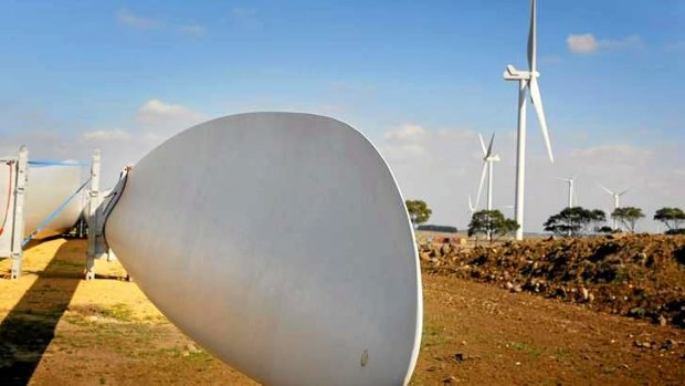 Local wind farm curbs point Windlab offshore