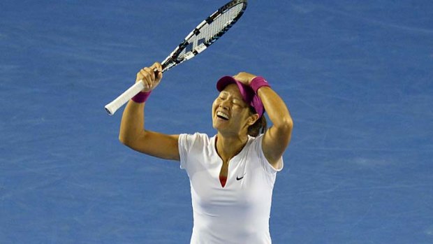 Third time lucky for Li Na