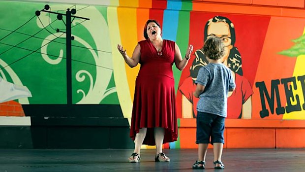 Street-wise songstress hits right note