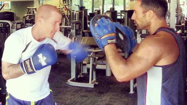 Brett Lee makes a patriotic delivery