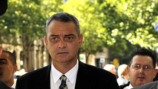 Tearful police media man Linnell pleads guilty to perjury
