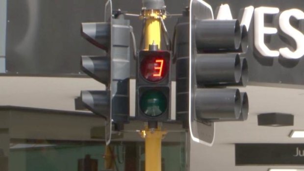 New crossing timer steps up Perth CBD pedestrian safety