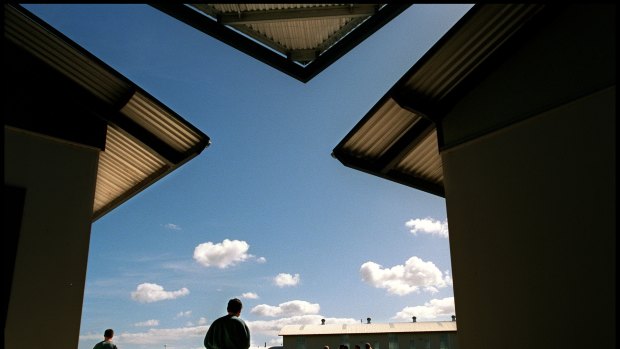 'Appalling': Legal service not notified of Aboriginal death in custody ...