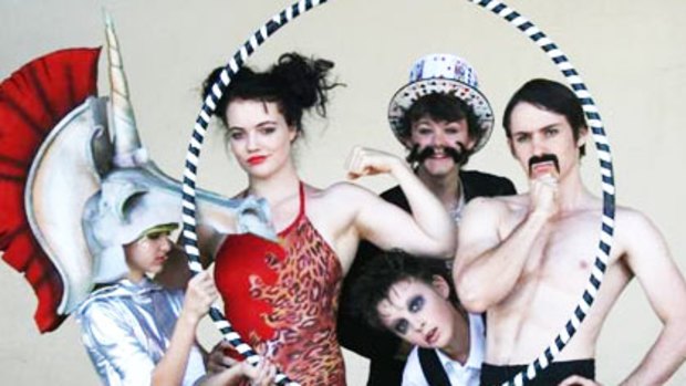 Flipside Circus holiday show