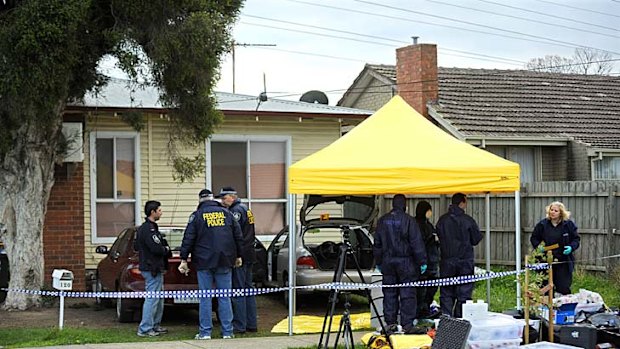 Anti-terror raid: officer denies leak