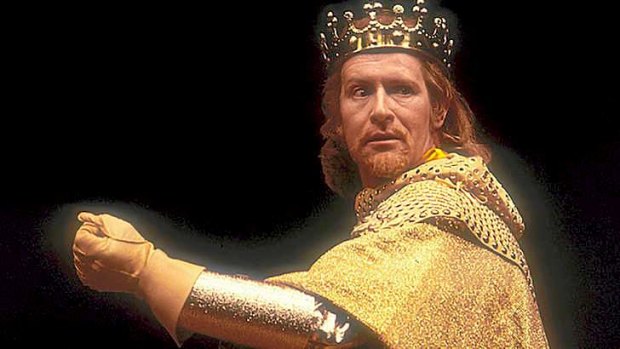 Shakespearean great championed the classic tradition of heroic acting ...