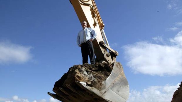 White shoe wonder finds himself down at heel