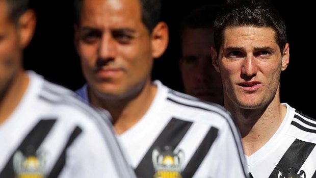 Sydney FC sign Young Socceroos striker