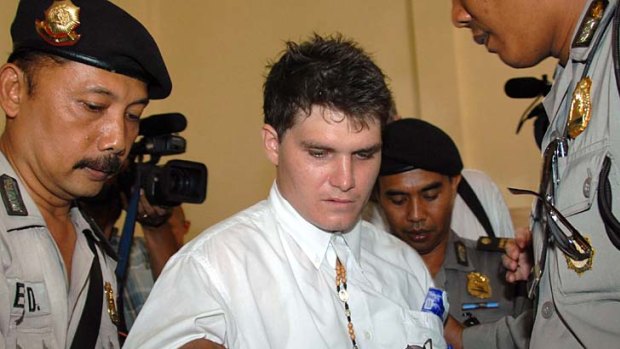 Appeal court judges spare Bali nine drug courier from firing squad
